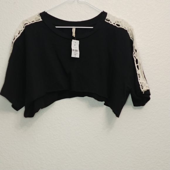 Emma & Sam | Tops | Emma Sam Crop Top With Crochet On Sleeves | Poshmark